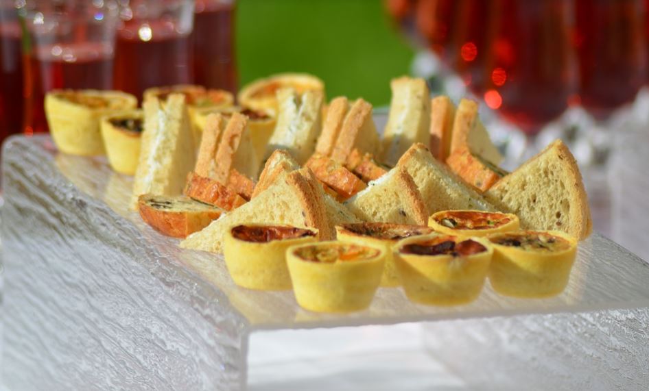 Simple Meal Options To Send To Grieving Families At Funeral homes ...